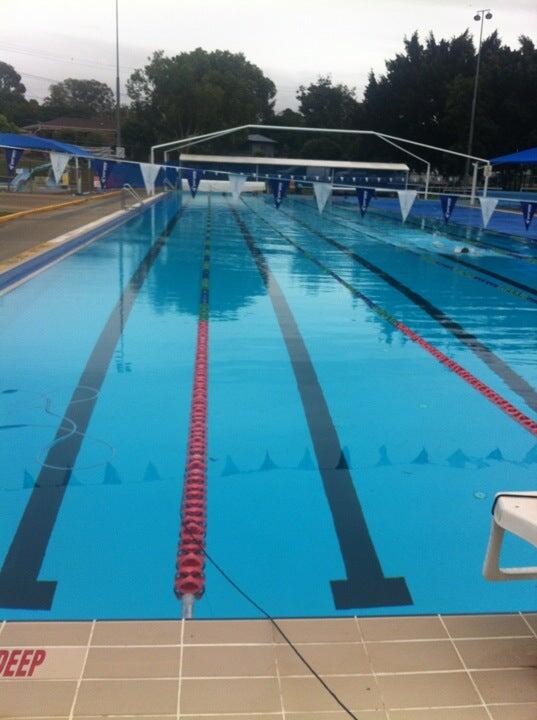 Dunlop Park Swimming Pool - Corinda - Nextdoor